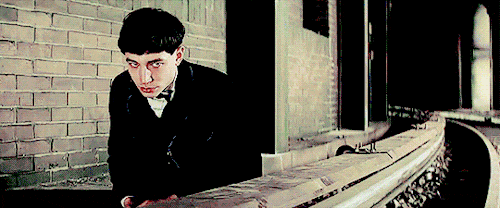 ครีเดนซ์ แบร์โบน (Credence Barebone)